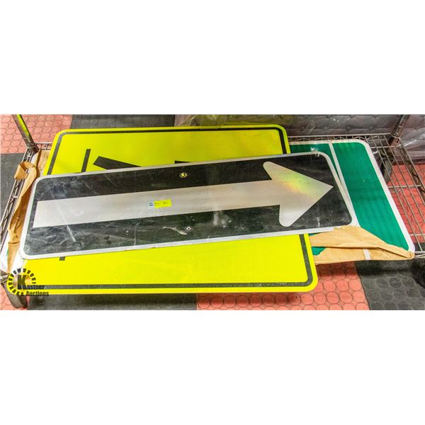 LOT OF 5 ROAD SIGNS lot-of-5-road-signs