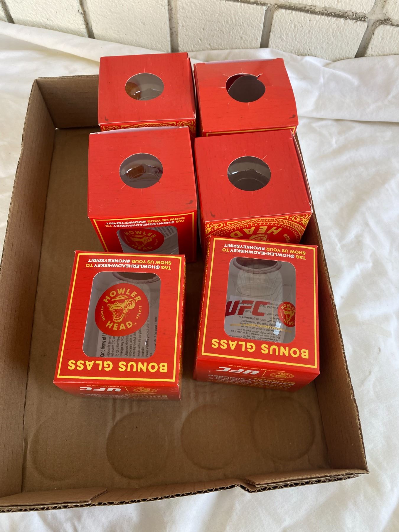 UFC howler head glasses