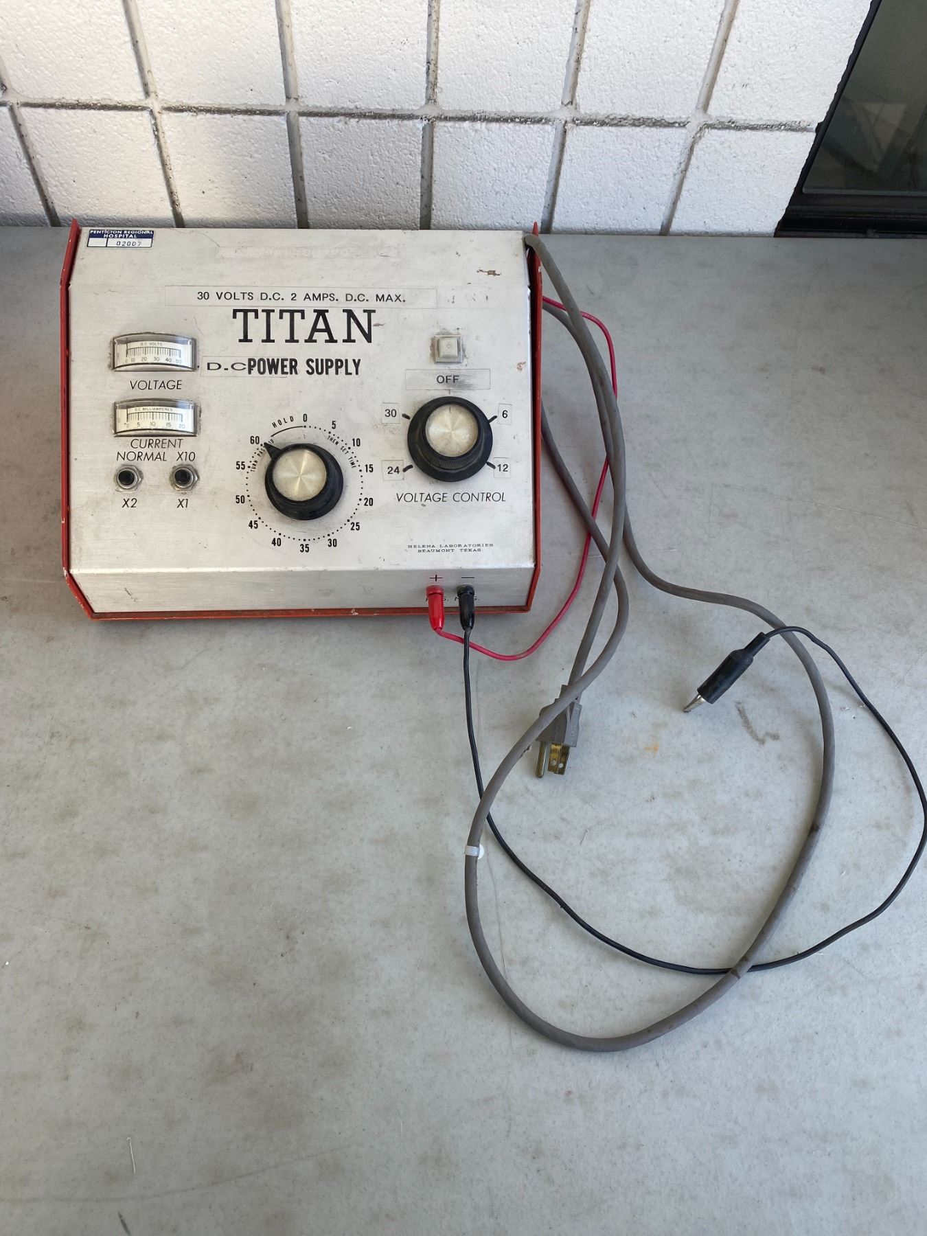 Titan power supply