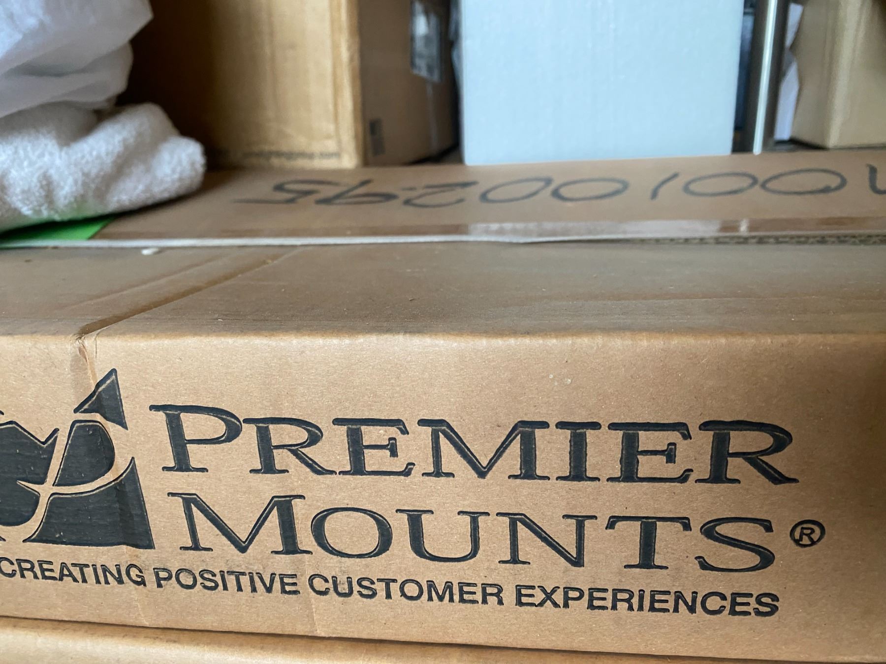 Premier mounts tv mount