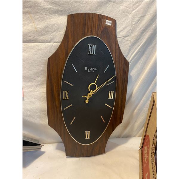 Bulova Quartz vintage wall clock