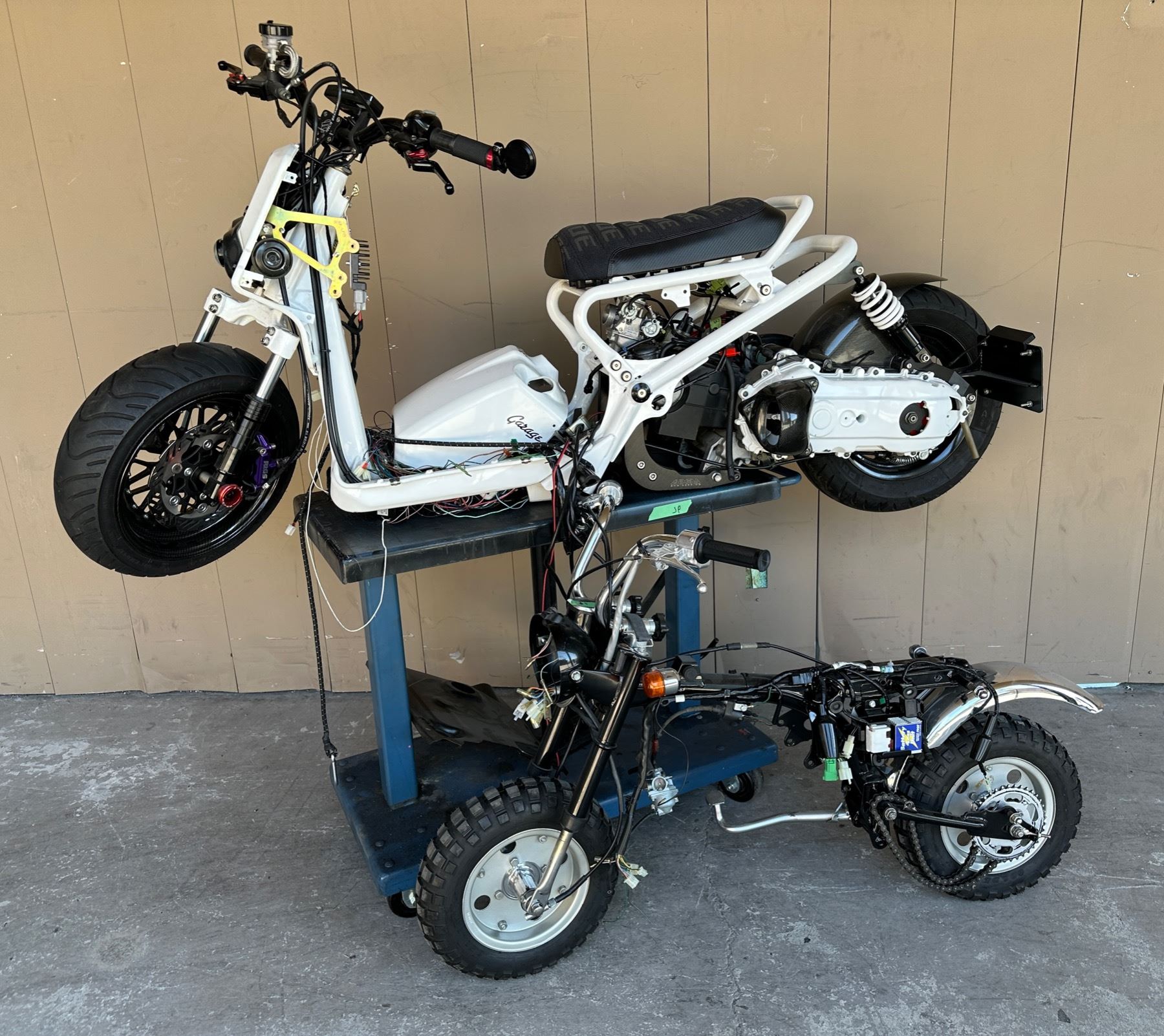 2004 Honda Ruckus (Custom Made w/carbon fiber inserts) - Wesco Lift ...