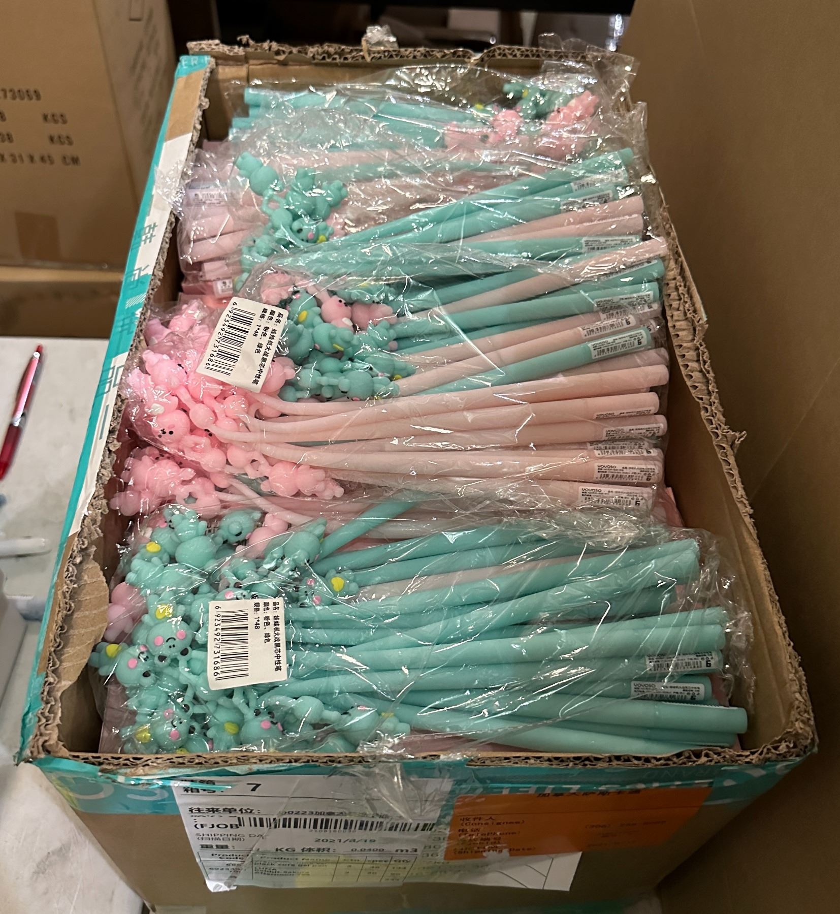 Large lot of teddy bear blue & pink pens