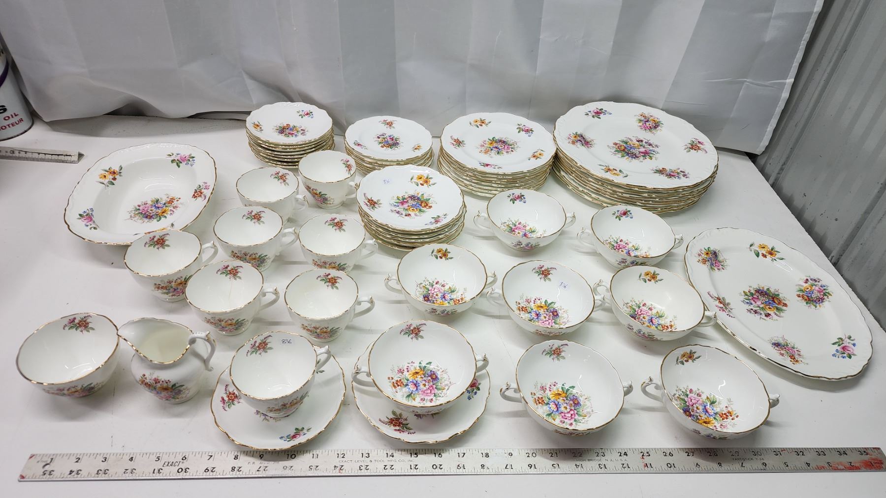 Large 60pc Coalport "Fragrance" bone china dish set - teacups, saucers ...