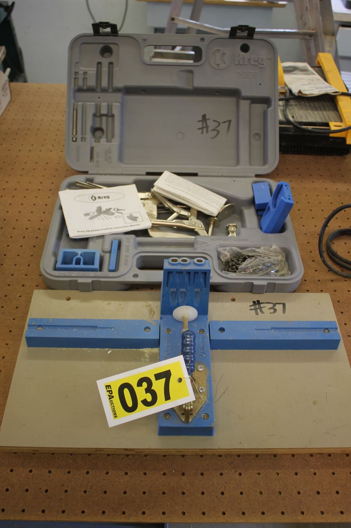 Kreg jig set & case