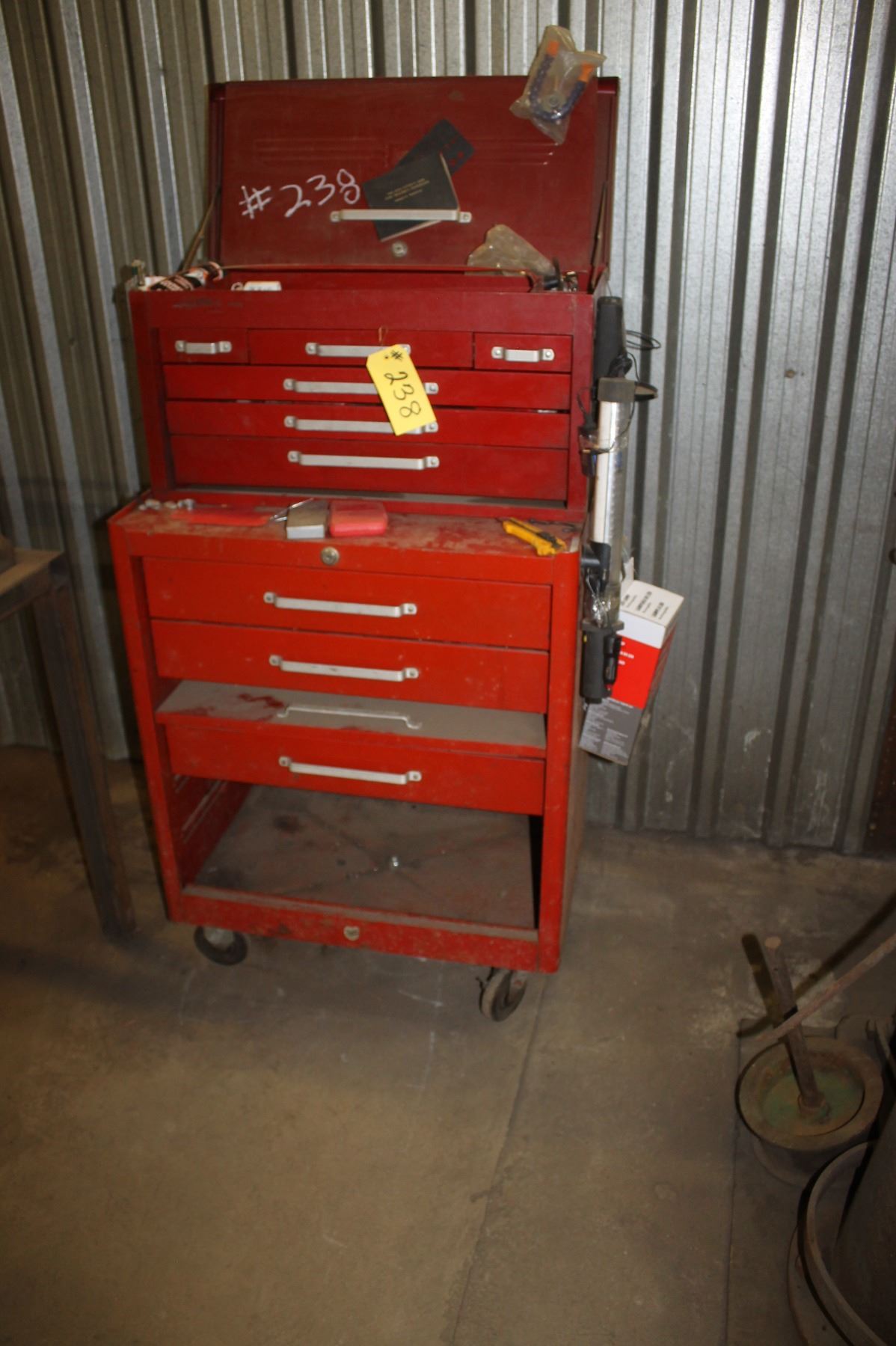 Beach tool box Top box is 13"H x 26"W x 1'D, Bottom box is 27"x 18" x ...