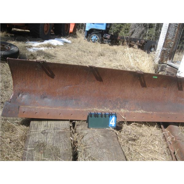 Antique dozer blade c/w side arms