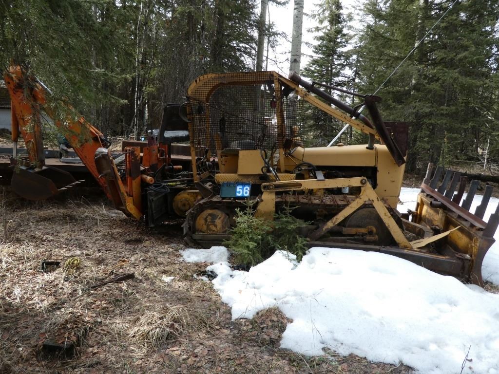 John Deere Dozer 2010C with Davis backhoe