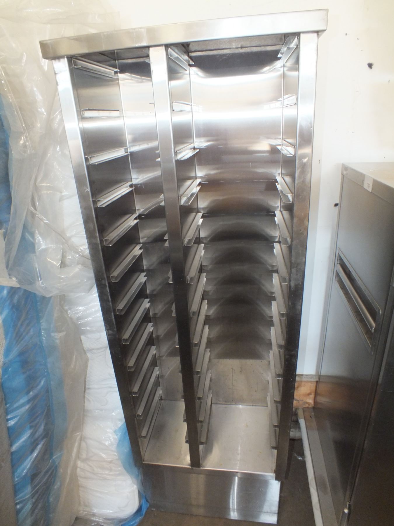 Stainless Steel Tray Cabinet