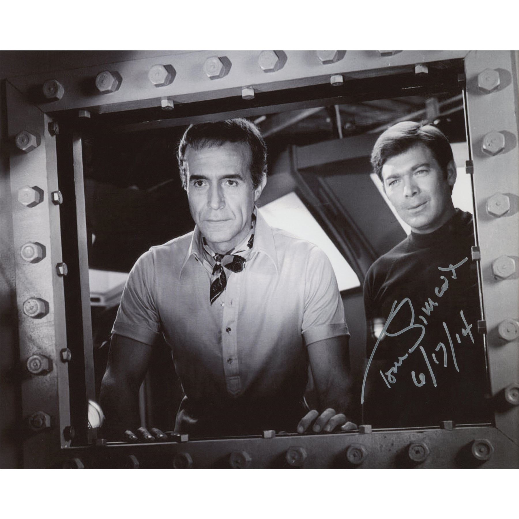 The Green Hornet Tom Simcox signed photo. GFA Authenticated