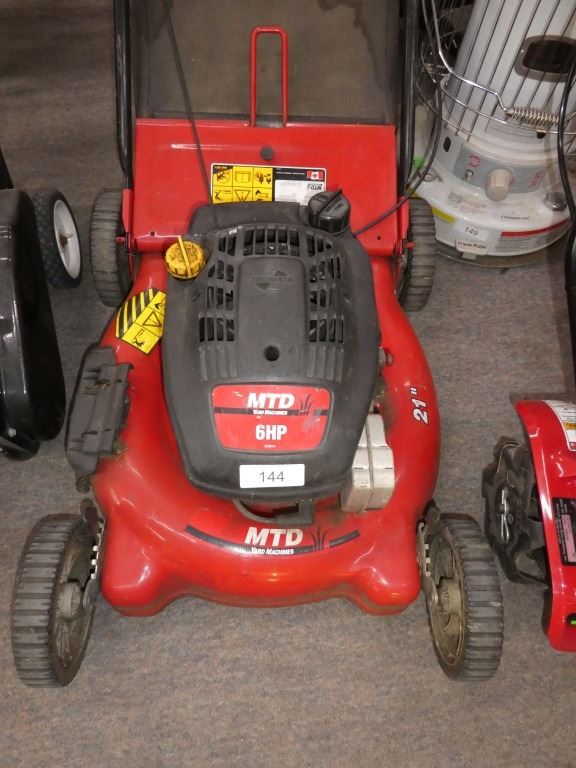 Yard Machines 6HP 21" lawn mower