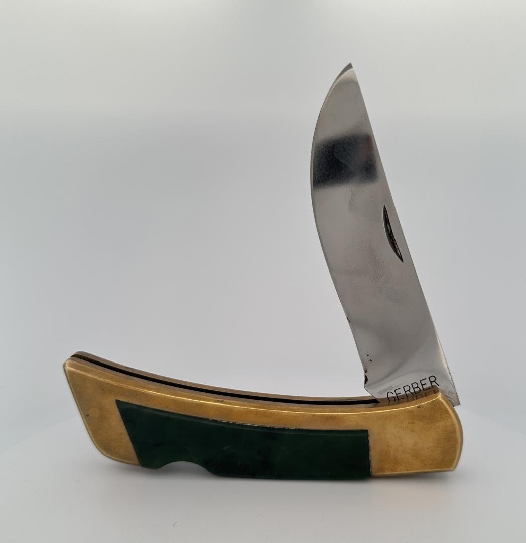Green Jade Gerber Sportsman Pocket Knife Green Jade Gerber Sportsman Pocket Knife
