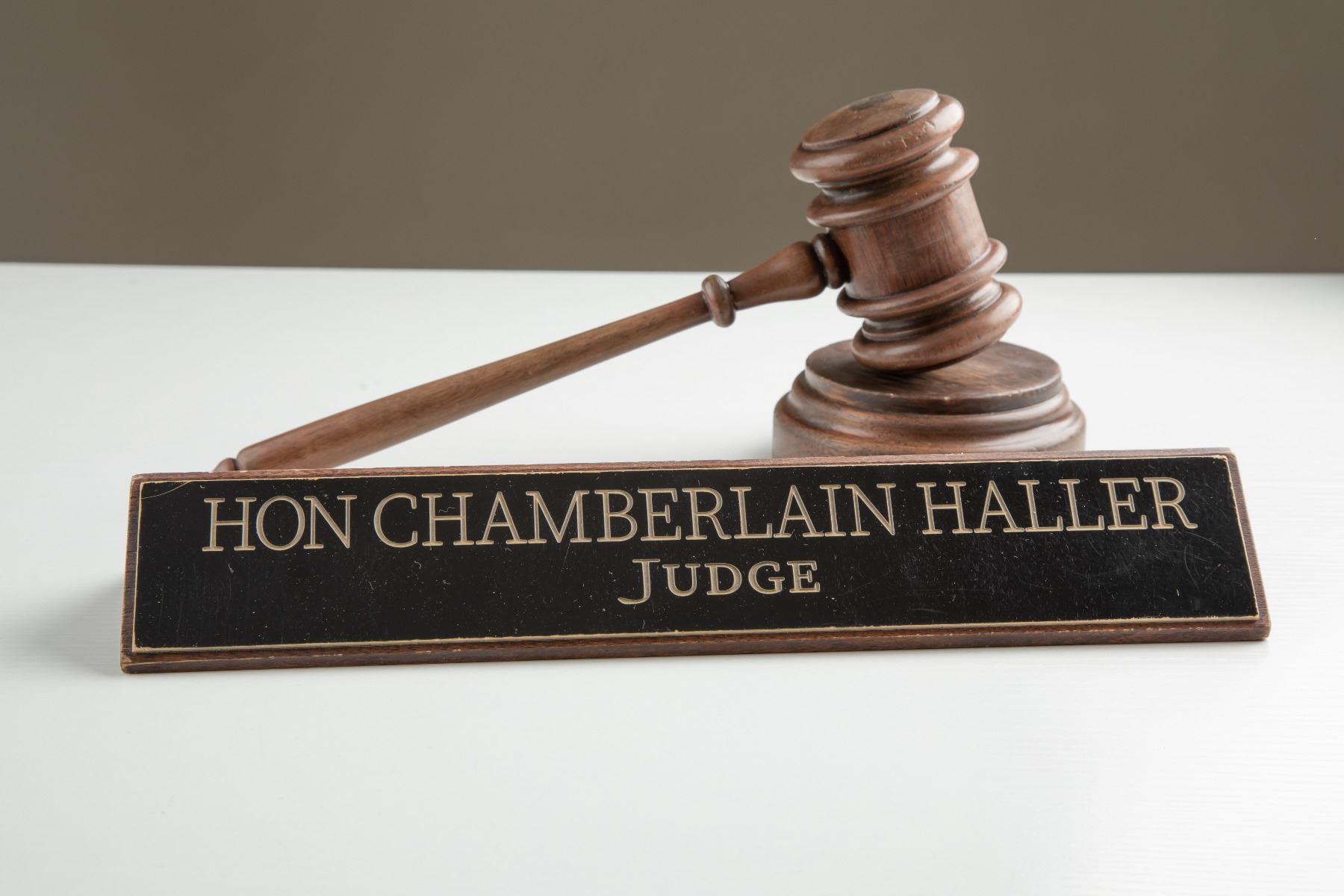Judge’s Gavel And Nameplate From “My Cousin Vinny”