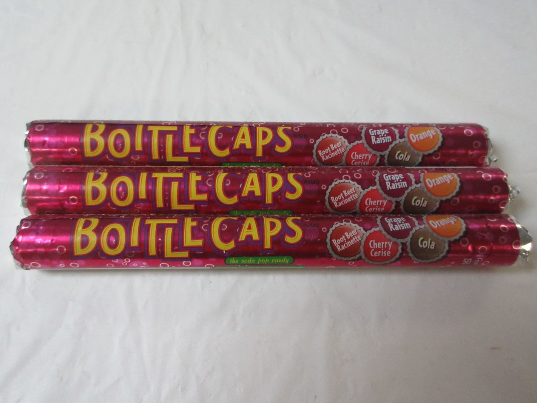 BOTTLE CAPS CANDY (50 G) - 3 ROLLS