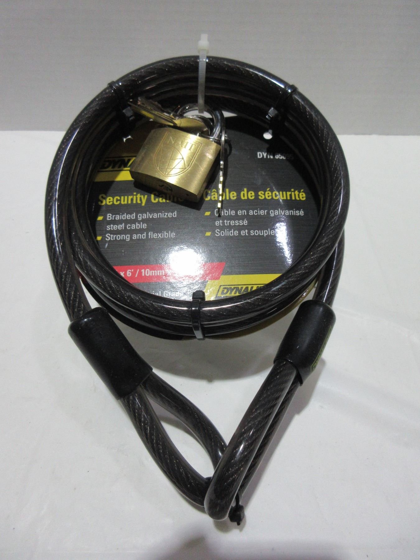 NEW: DYNALINE 3/8" X 6' SECURITY CABLE WITH LOCK & KEYS