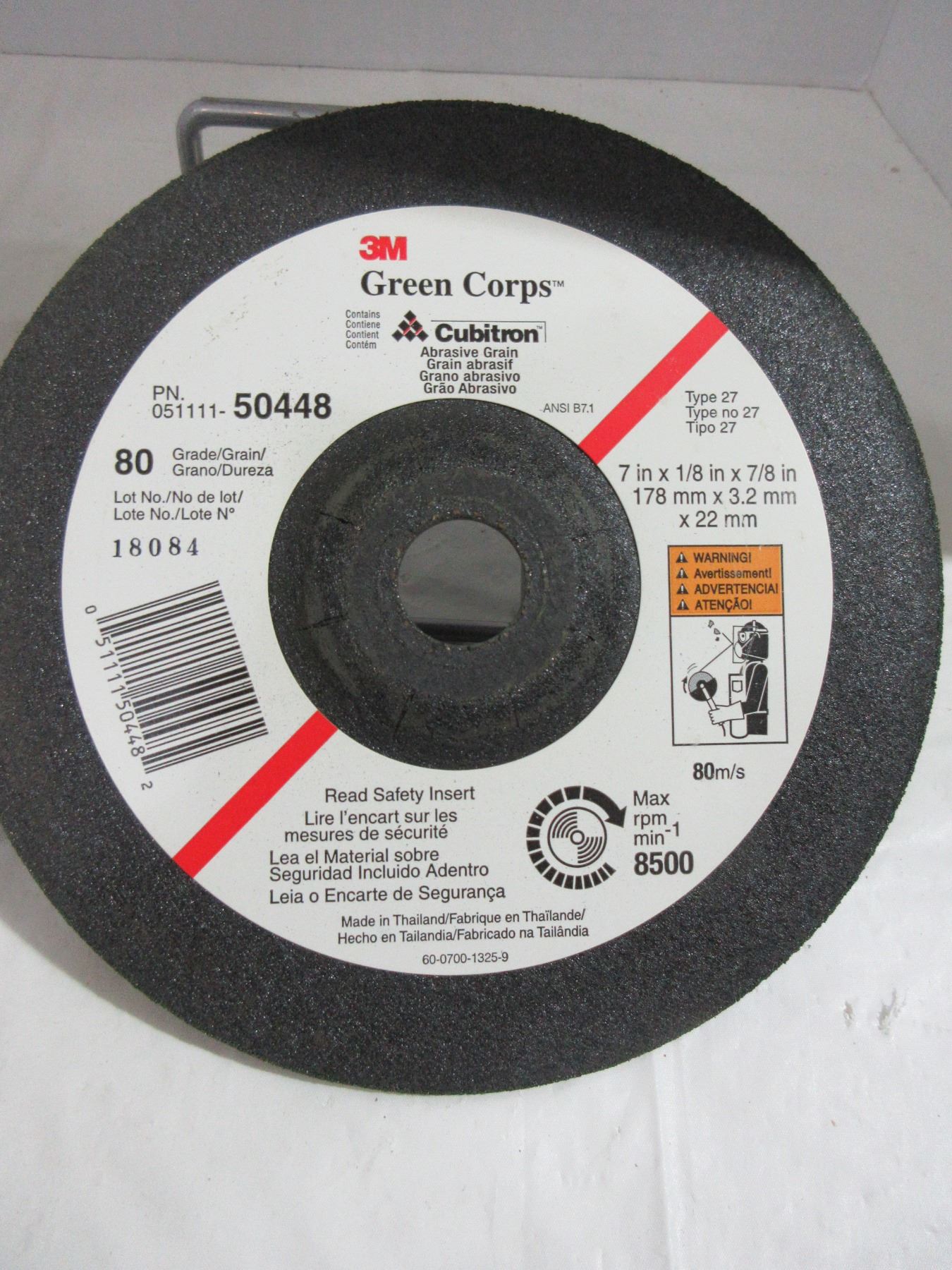NEW: 3M GREEN CORPS 80 GRAIN CUTTING DISCS (2)