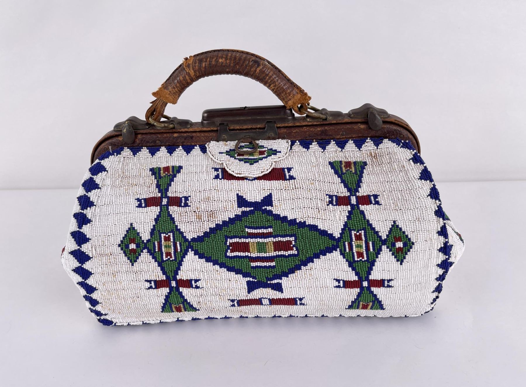 Sioux Native American Indian Beaded Doctors Bag