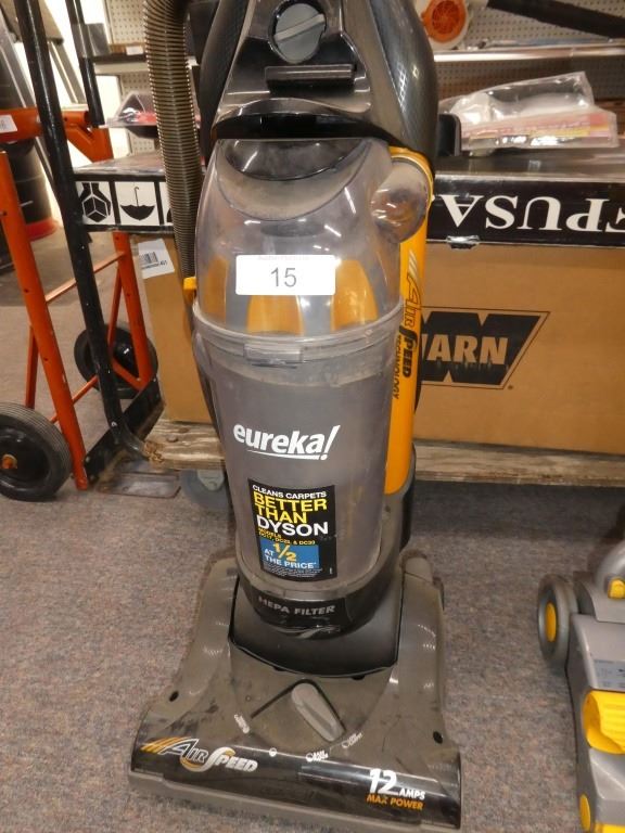 eureka! upright vacuum works