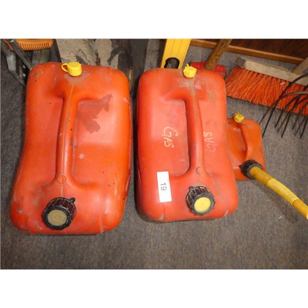 gas fuel jugs/cans