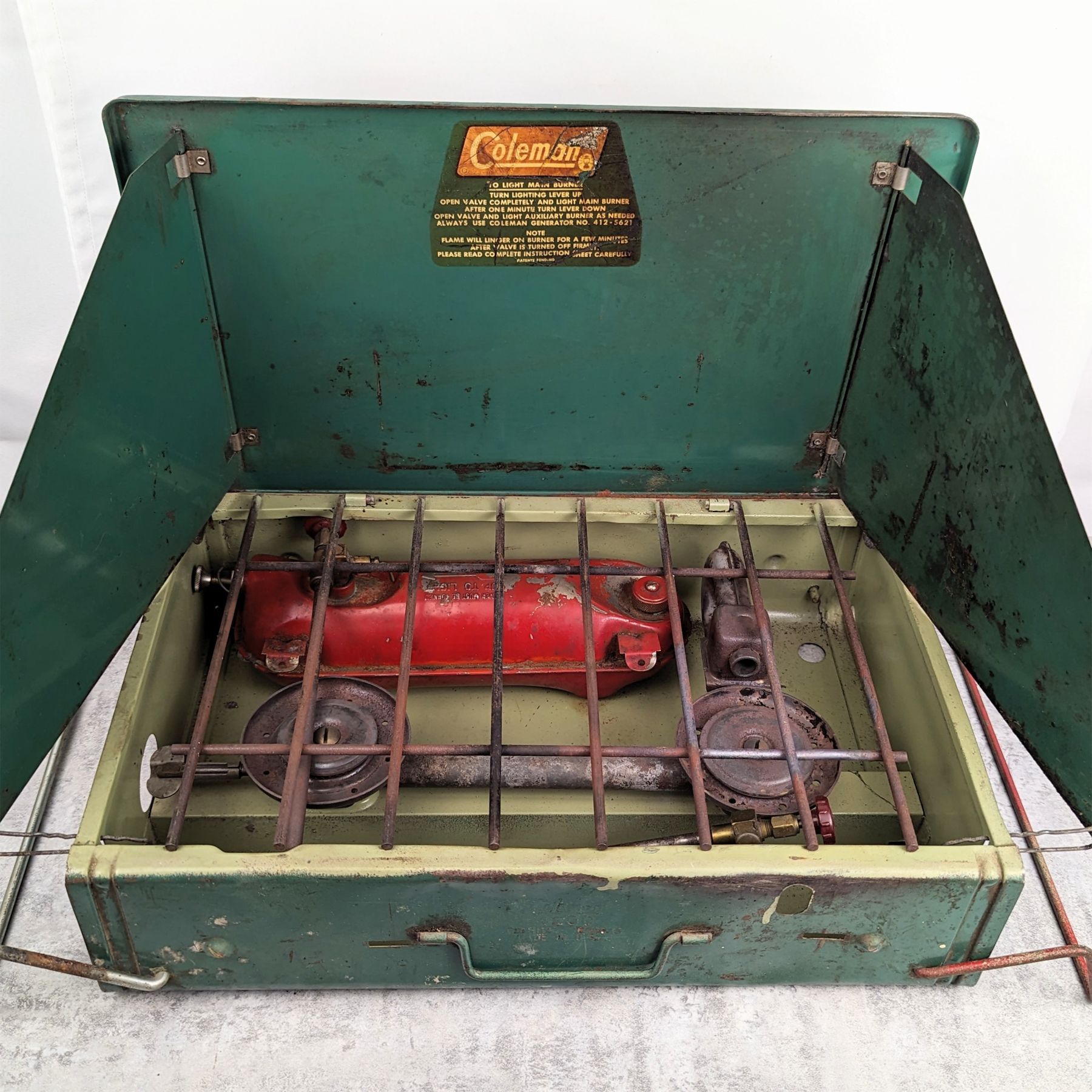 Vintage Coleman Stove Model 425D Circa 1960's