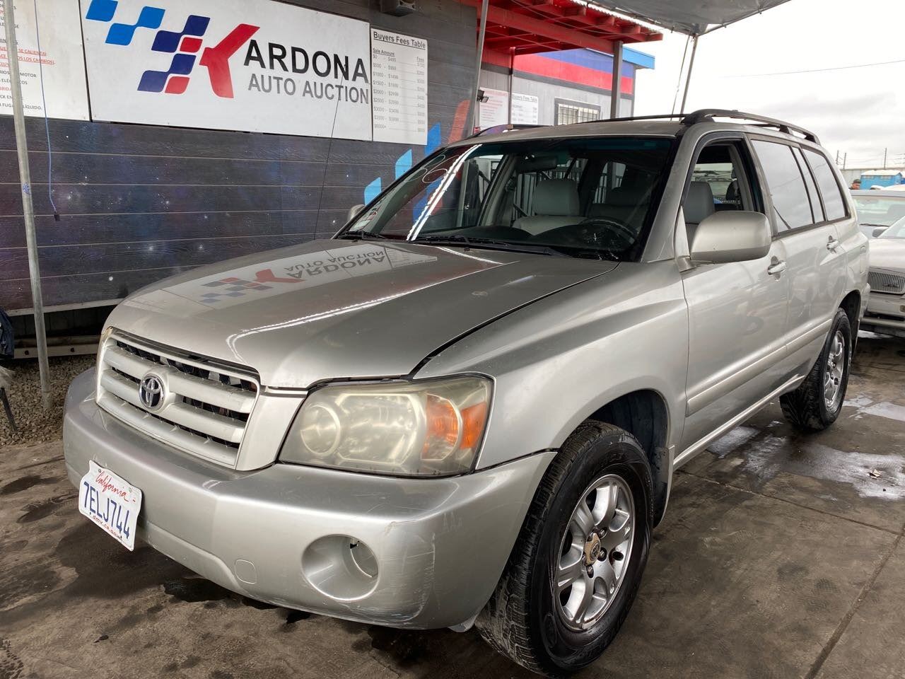 2005 TOYOTA HIGHLANDER