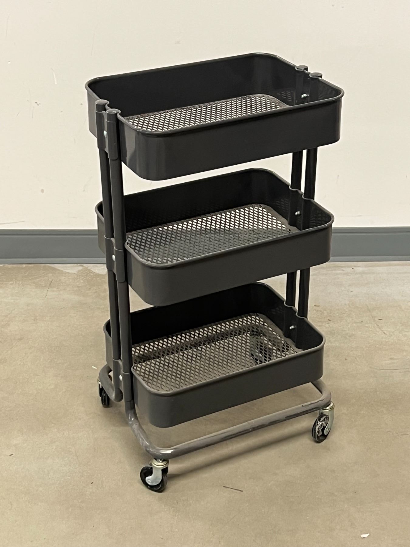 Metal Utility Cart on Casters - Rolls nice Excellent condition - Approx ...