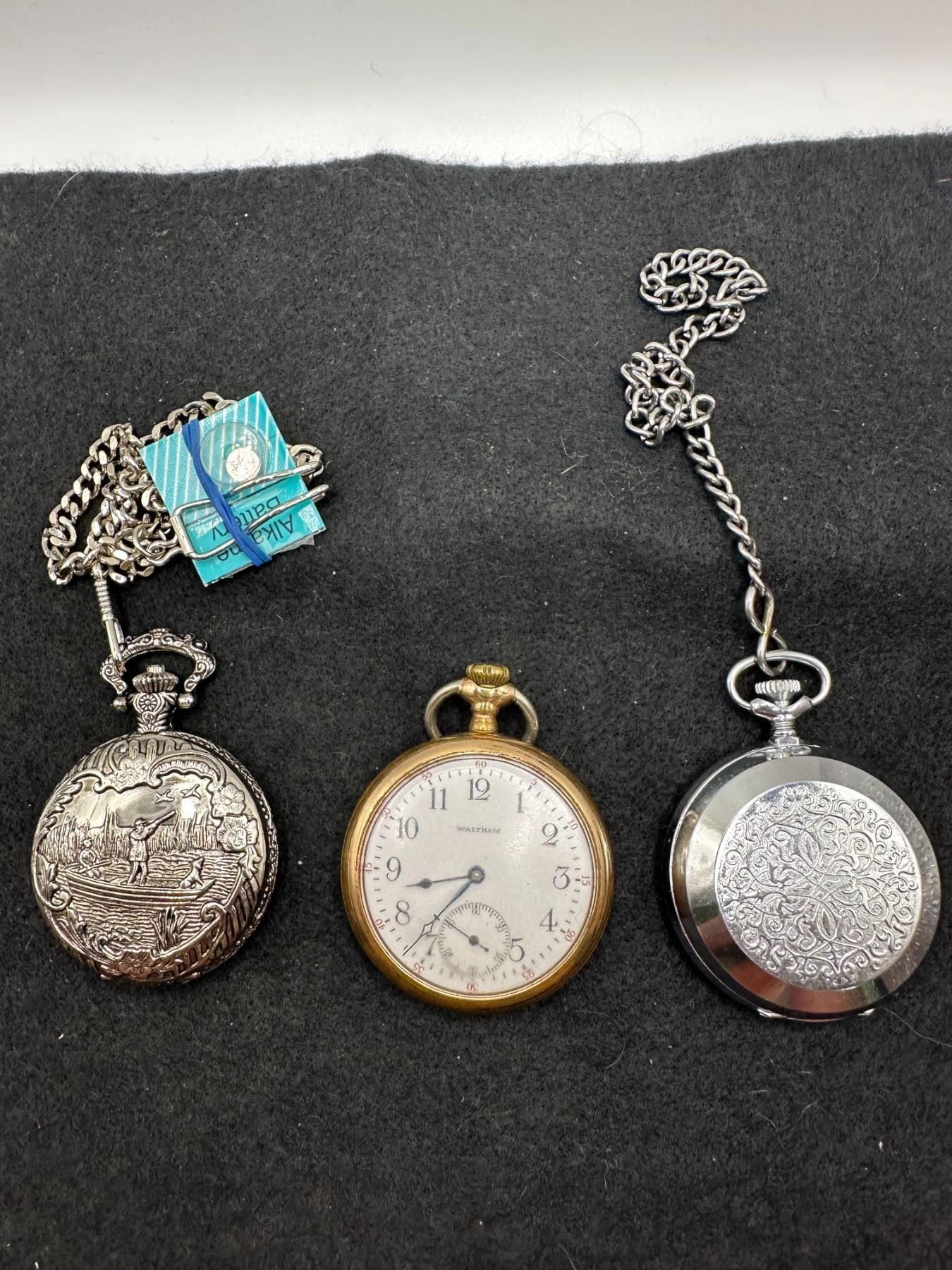 Vintage large pocket watches - Waltham / Marathon / Churchill (see pics ...