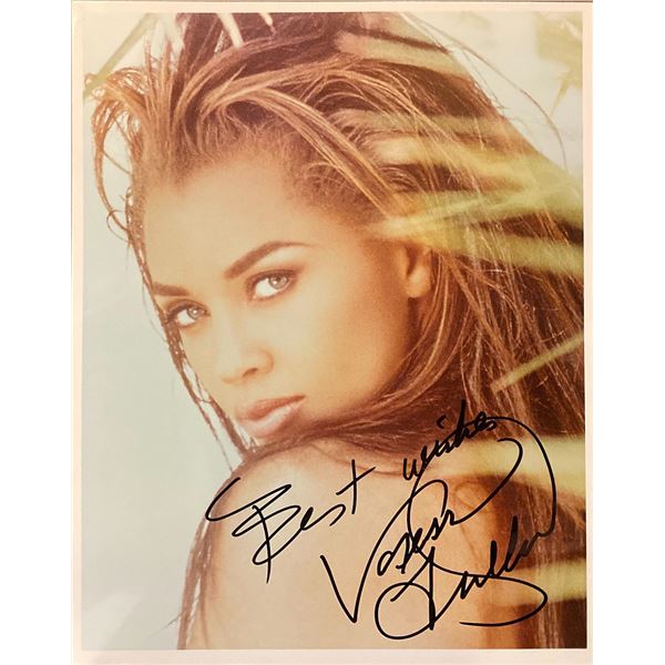 Vanessa L. Williams signed photo. GFA Authenticated