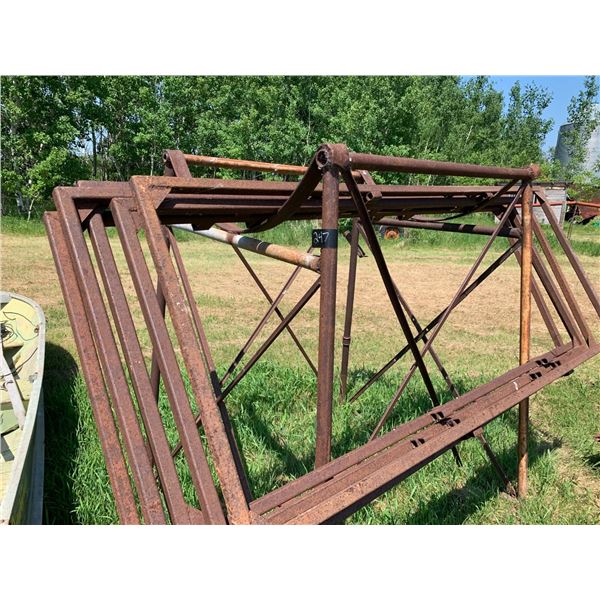 5 - Alley way frames for panels