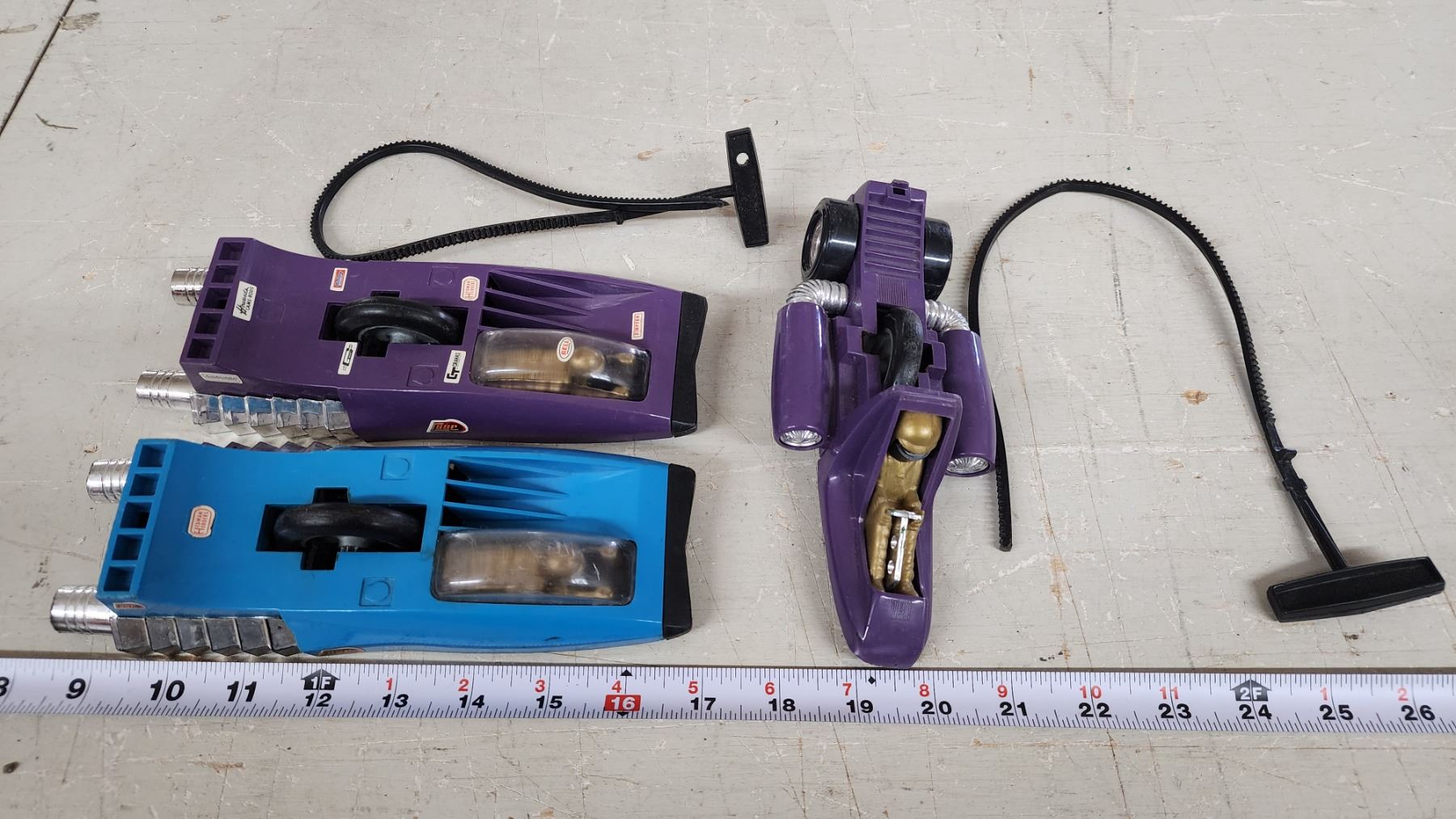 1971 SSP, General mills - pull start, toy car racers - Schmalz Auctions