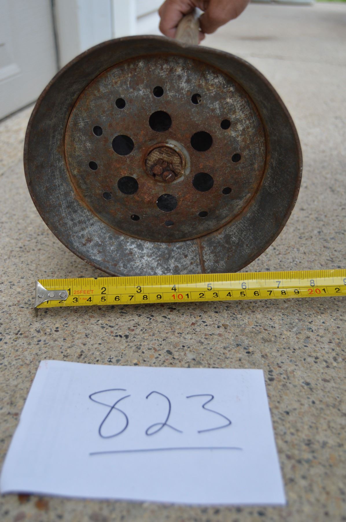 Vintage Clothes washing plunger - made in Tabla, England - Schmalz Auctions