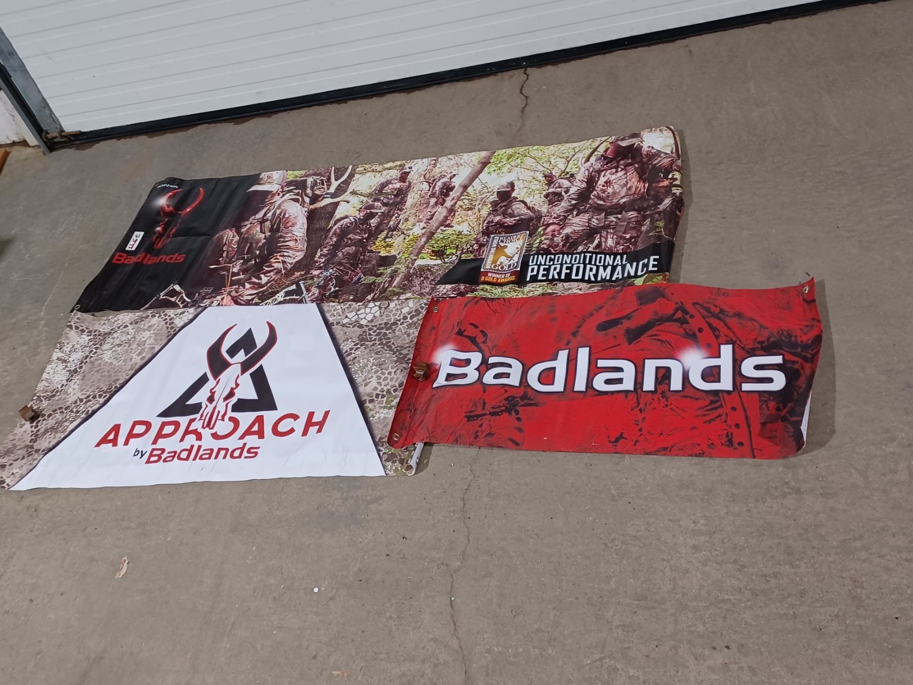 THREE BADLANDS BANNERS 24 X 48 PLUS ONE 18 X 36 BANNER