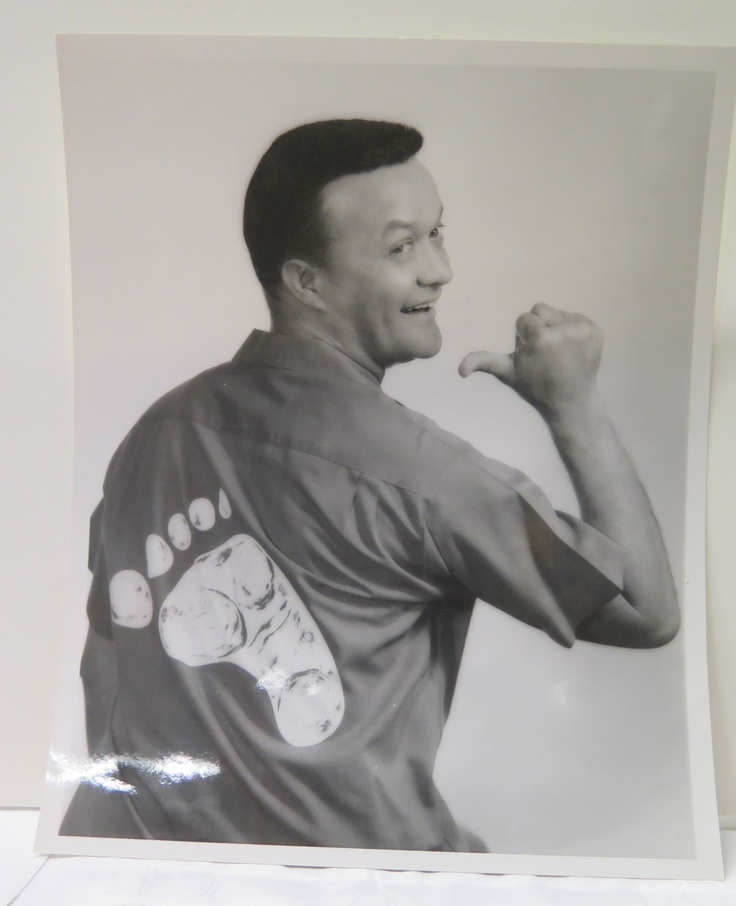 Billy Howell Photograph of Sterling Mossman in Barefoot Bar Shirt 8"x10"