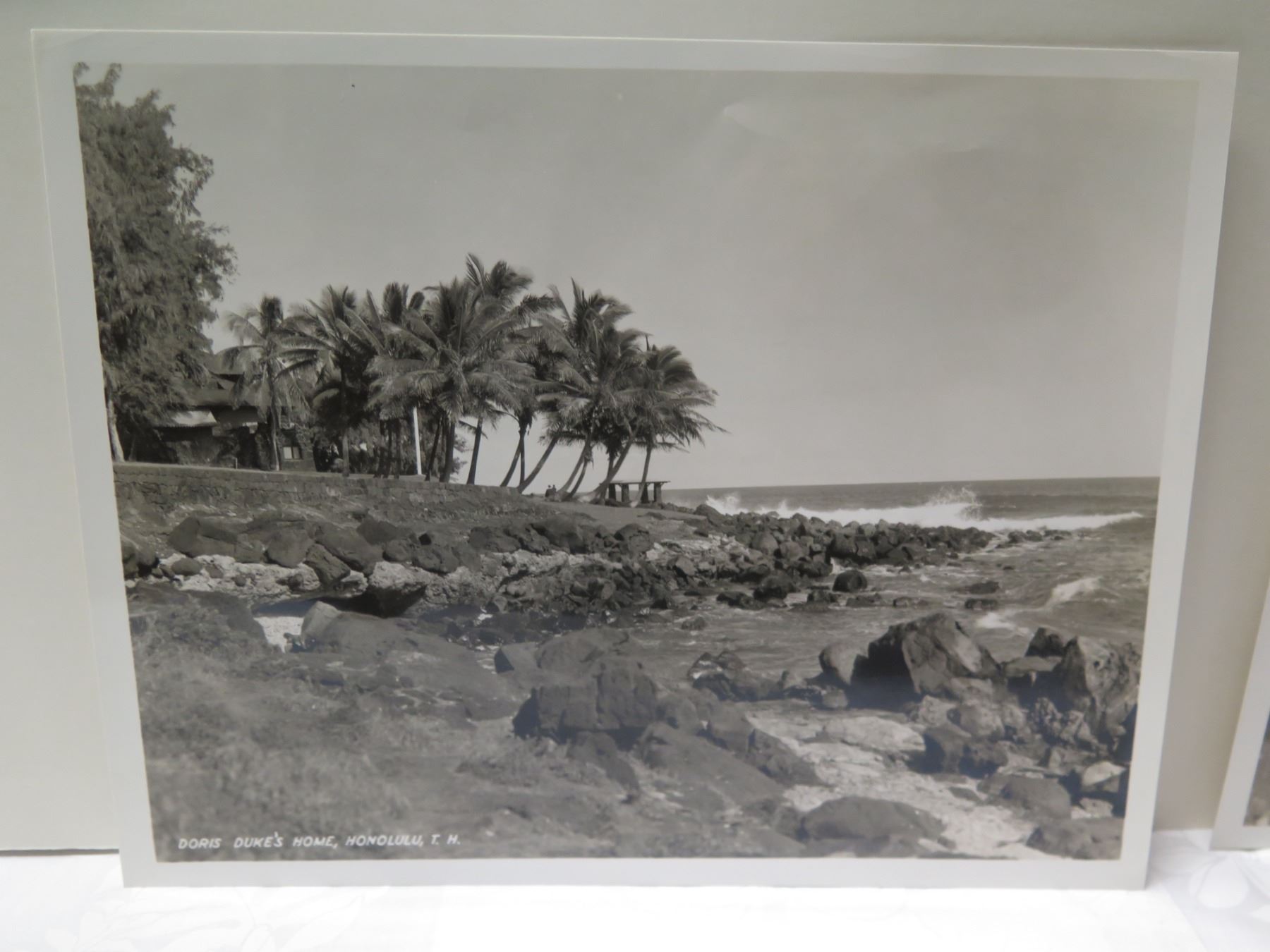 Qty 2 Original Photographs Circa 1940's Doris Duke's Home, Honolulu, T ...