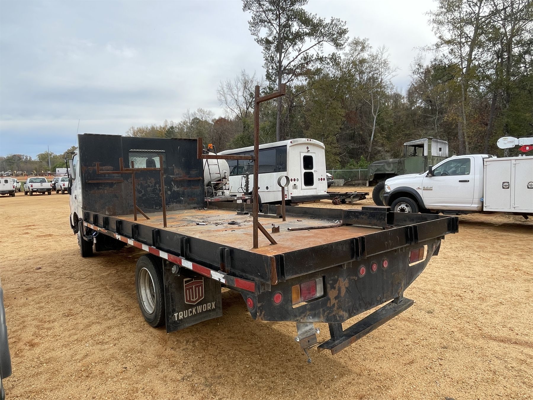 2017 HINO 195-DC Flatbed Truck - J.M. Wood Auction Company, Inc.