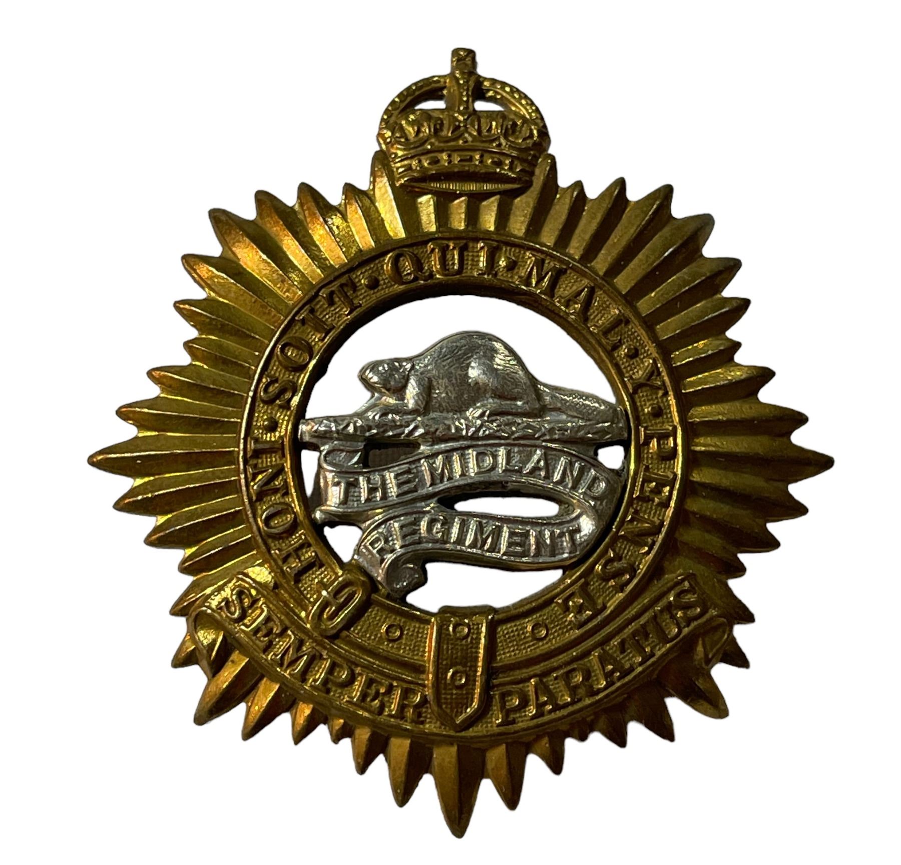 Midland Regiment & Middlesex & Huron Regiment Cap Badge Lot
