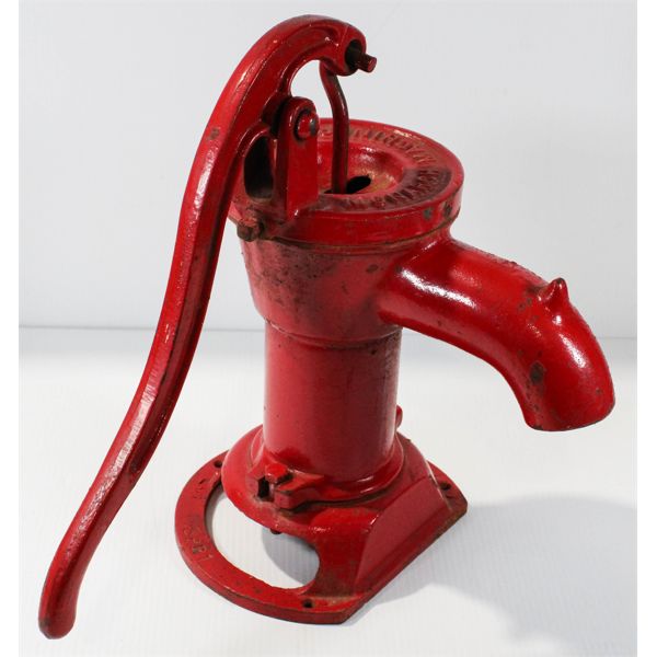 ANTIQUE MONARCH KITCHEN WATER PUMP