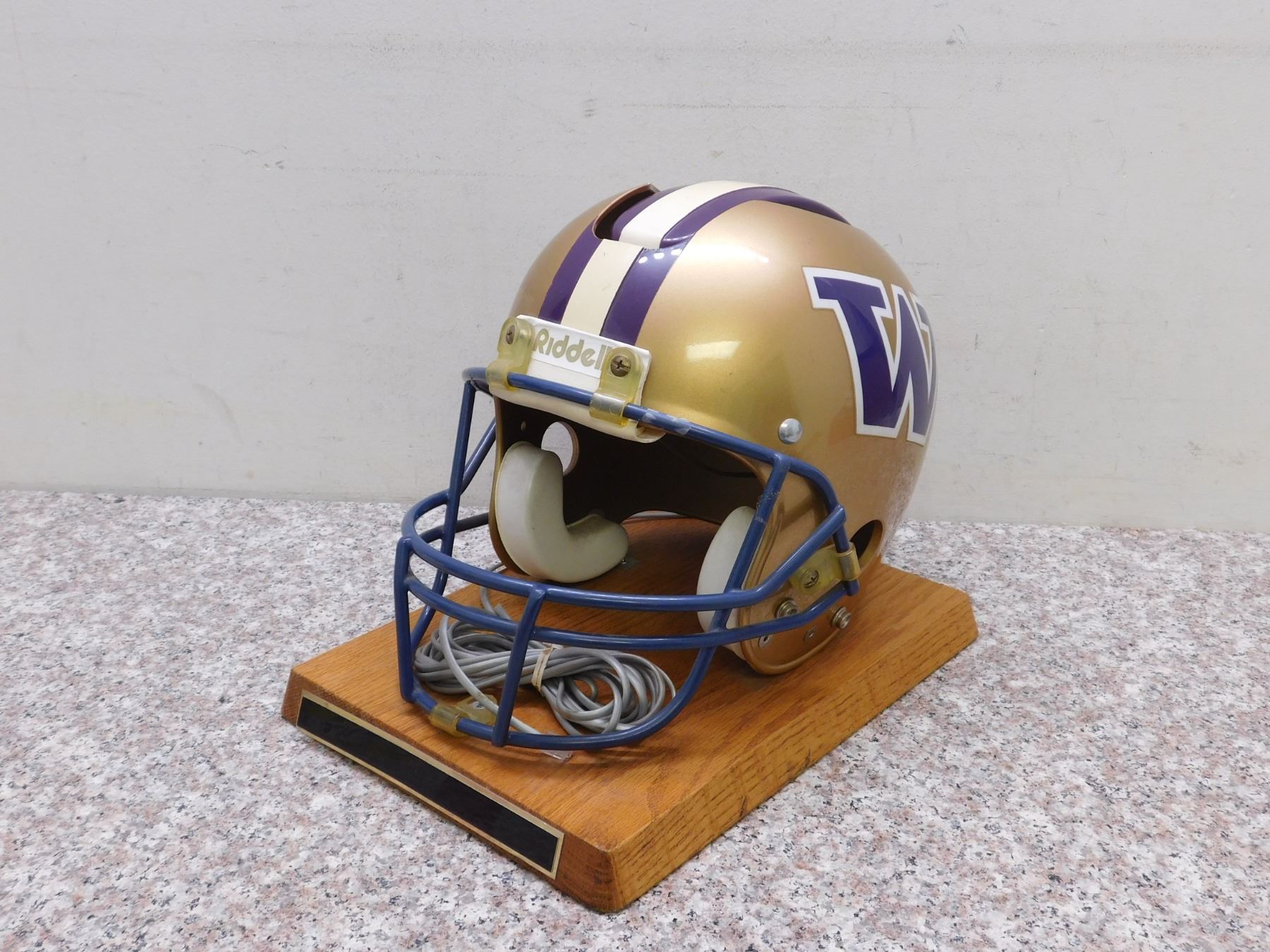 TeamFones Winnipeg Blue Bombers? Fullsize Helmet Replica Telephone Riddell