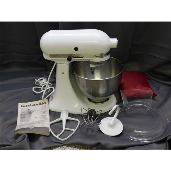 KitchenAid Classic White Mixer Model 4K45SSWH With Attachments