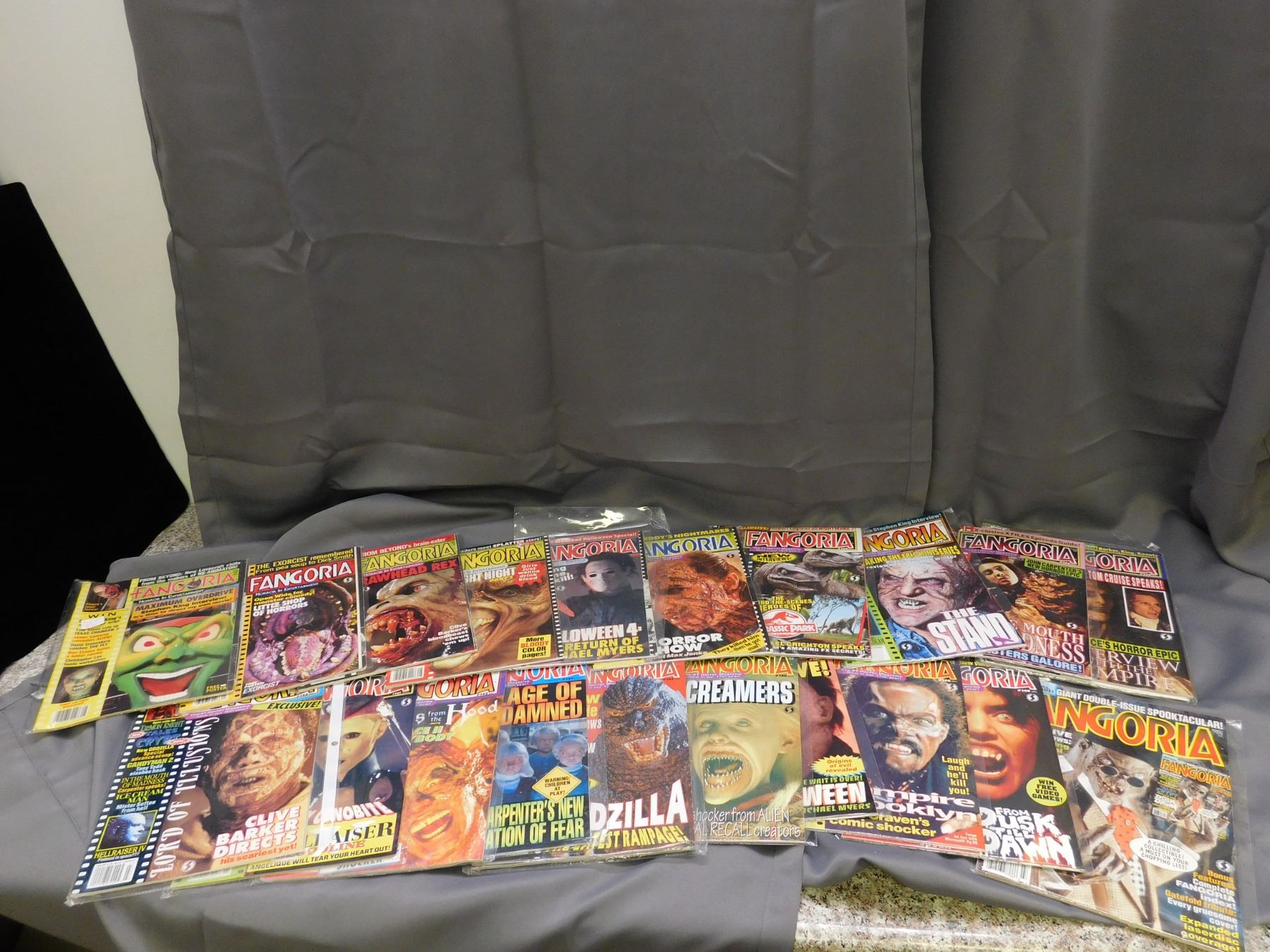 Lot of 20 Fangoria Horror Magazines Issues #56-150 1986-1996