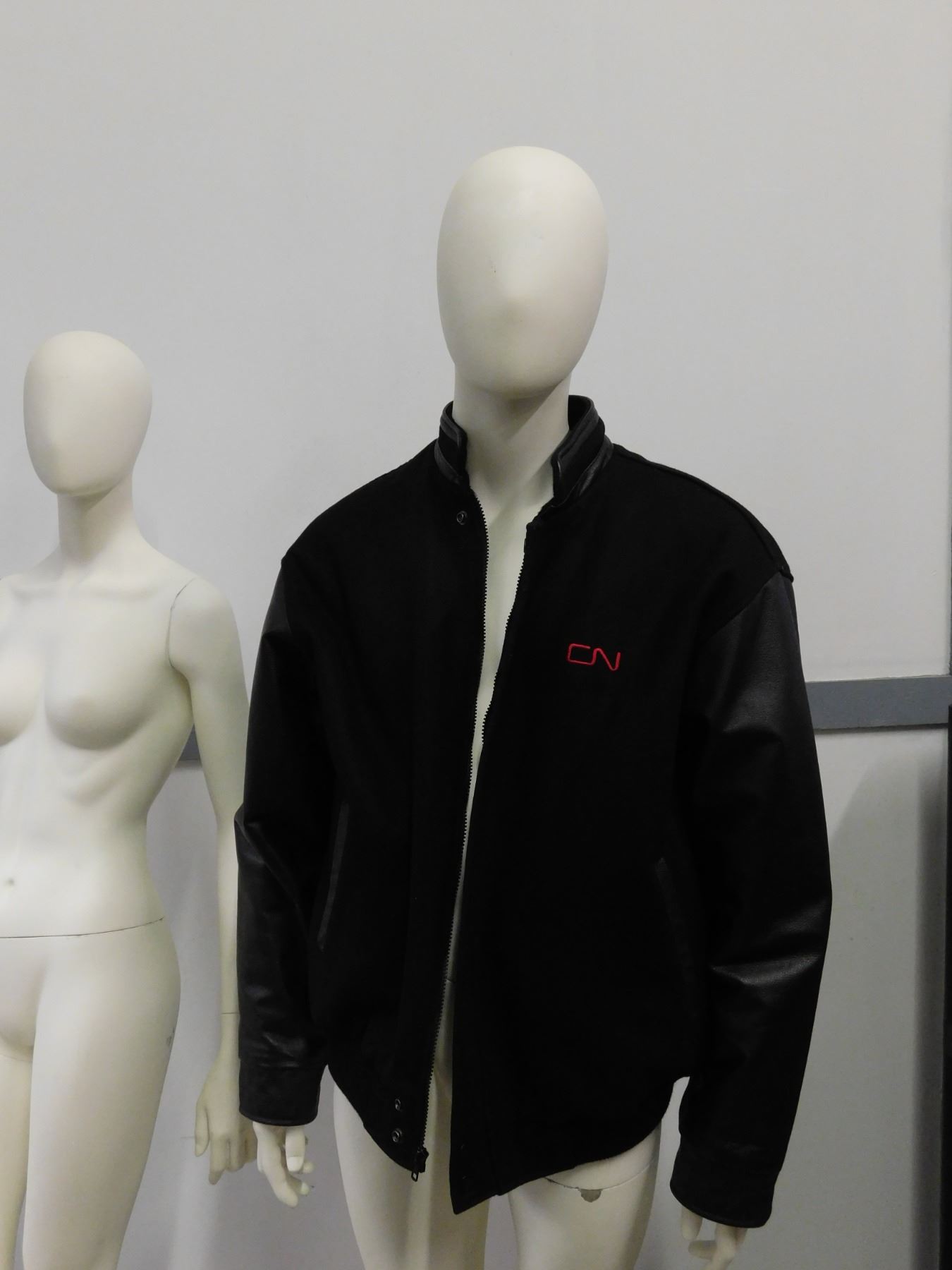 CN North End XL Canadian National Railway Men's Jacket Crew / Staff ...