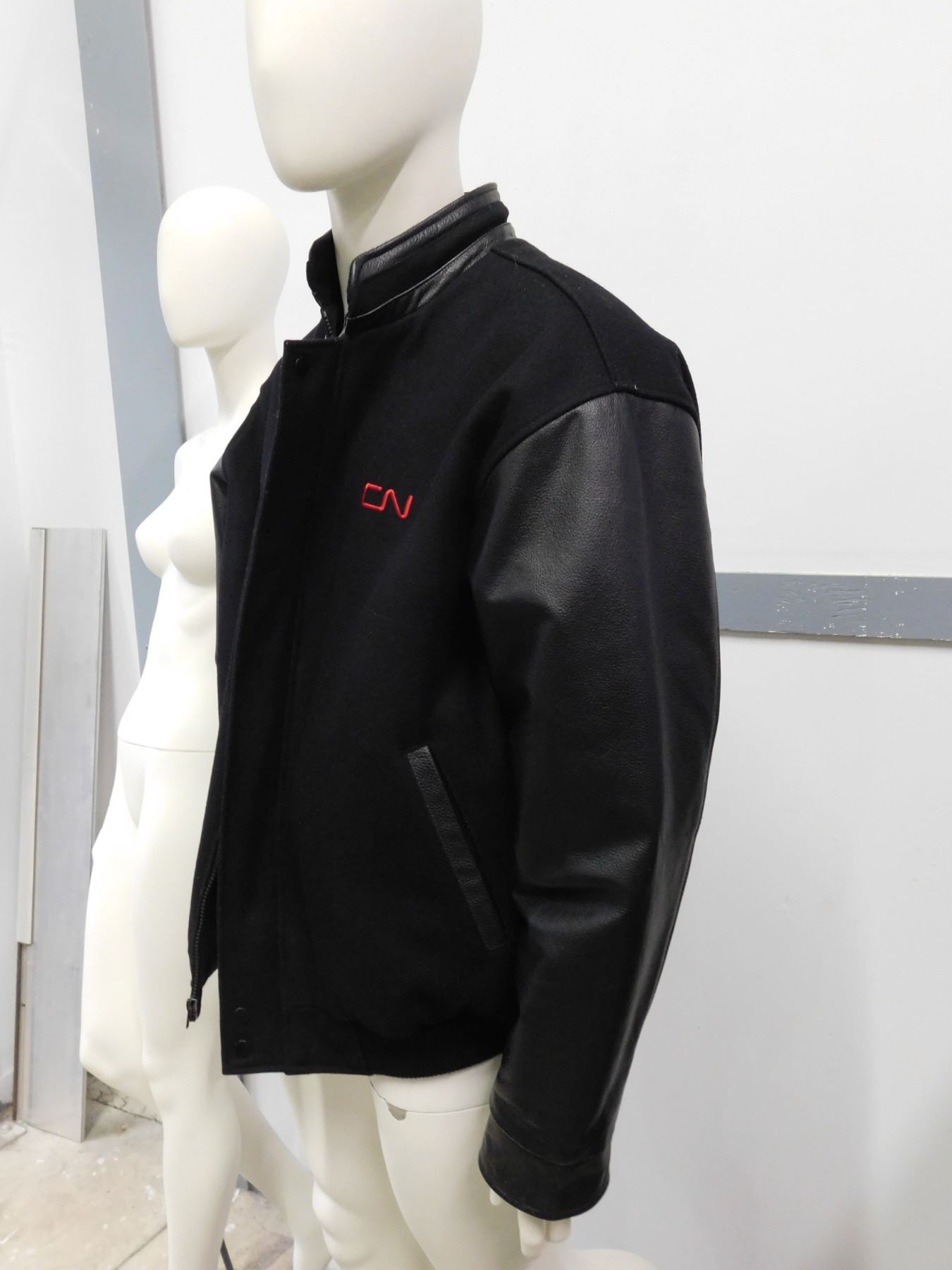 CN North End XL Canadian National Railway Men's Jacket Crew / Staff ...