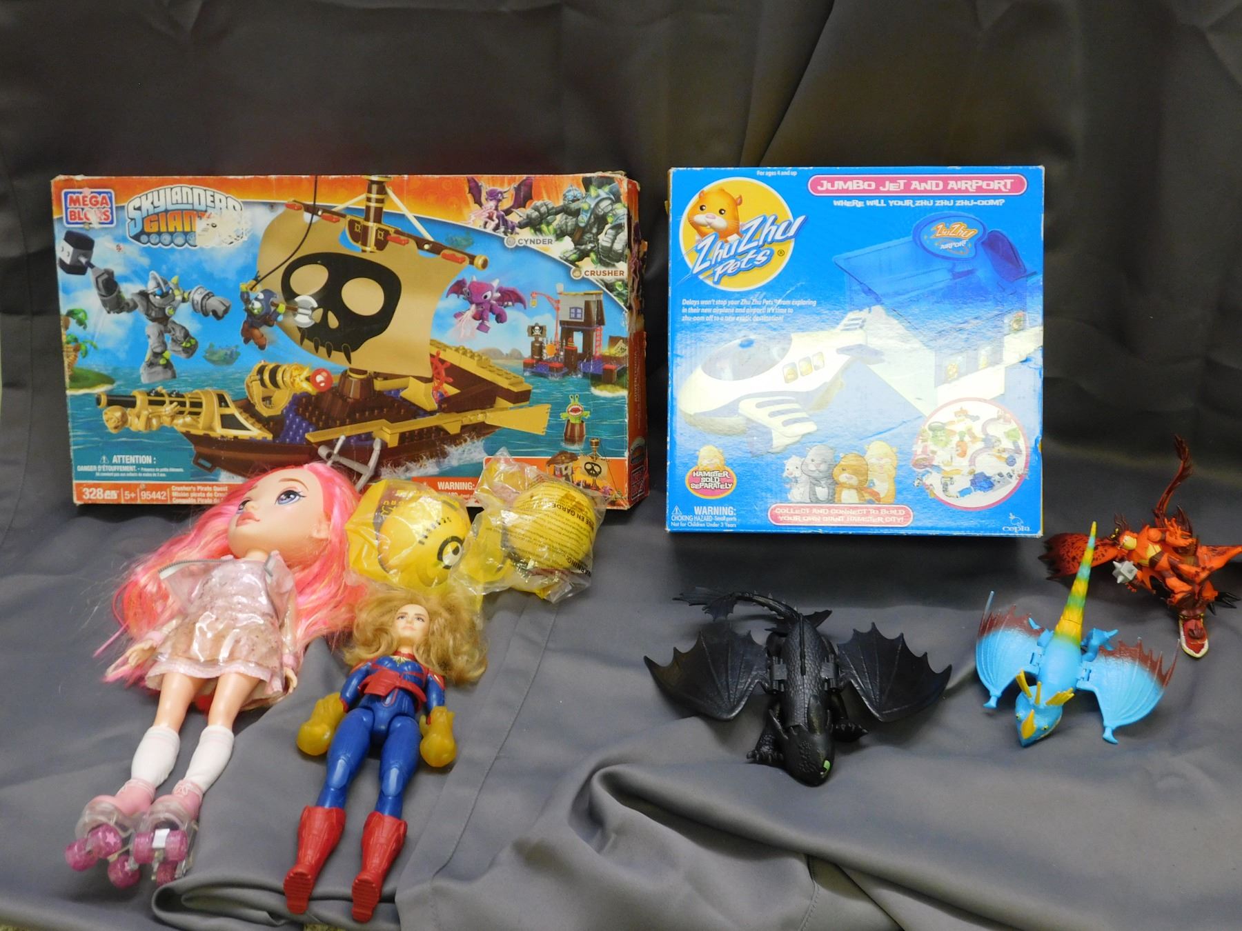 Zhu Zhu Pets, Skylanders Giants, HTTYD, Captain Marvel, Skating Doll, Etc