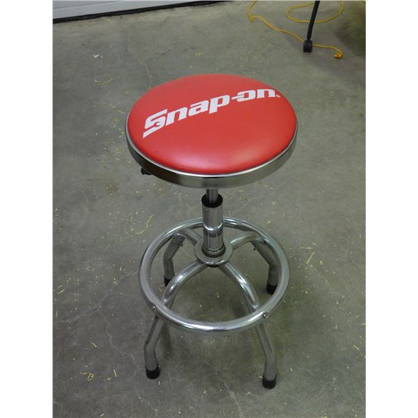Snap On Pneumatic Shop Stool Adjustable