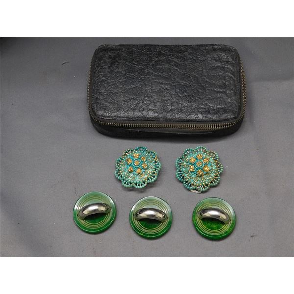 Vintage Antique Bakelite Celluloid Buttons
