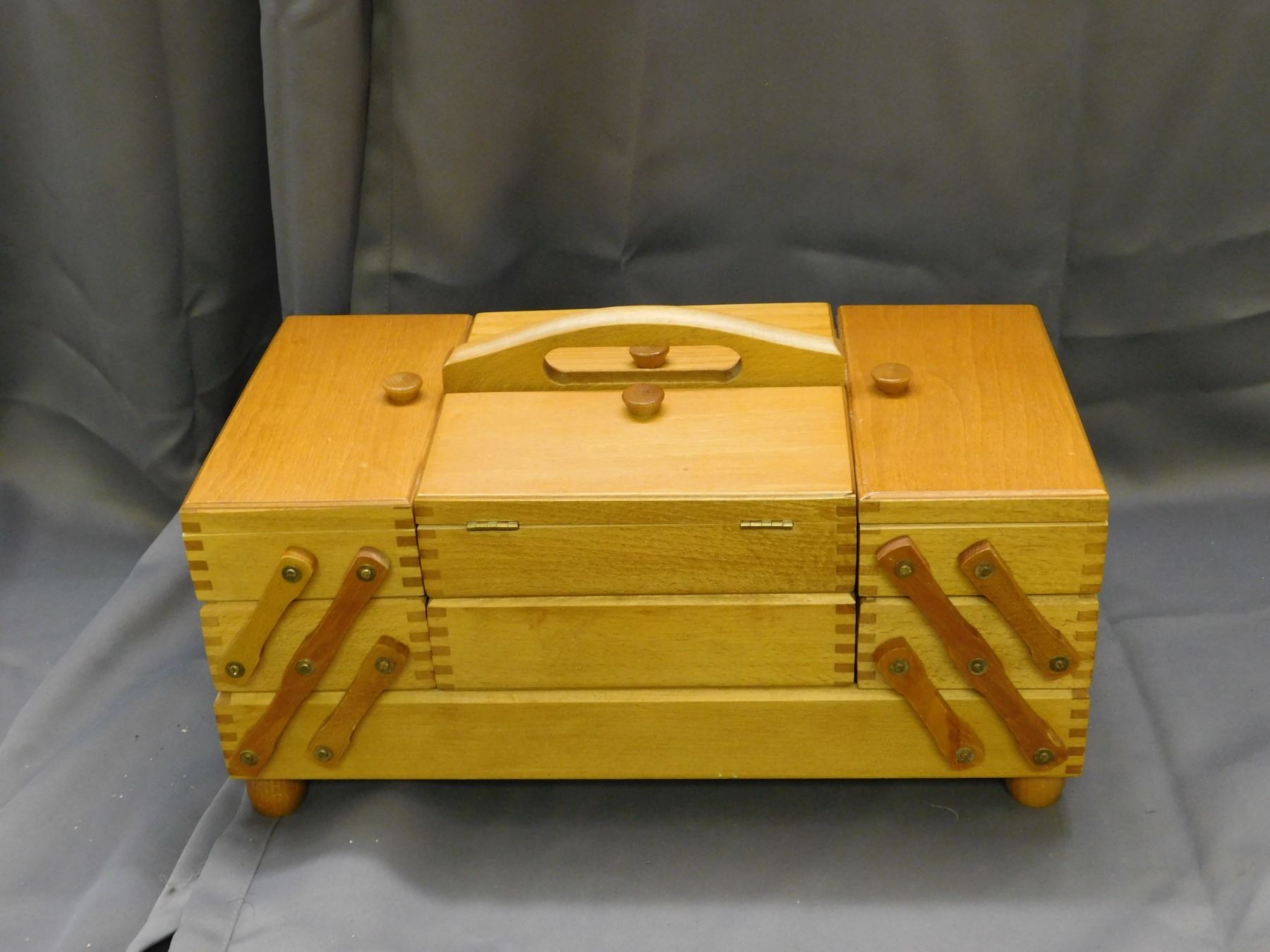 Vintage Expandable Wooden Sewing Box 3 Tiers 1986 Romania YY343