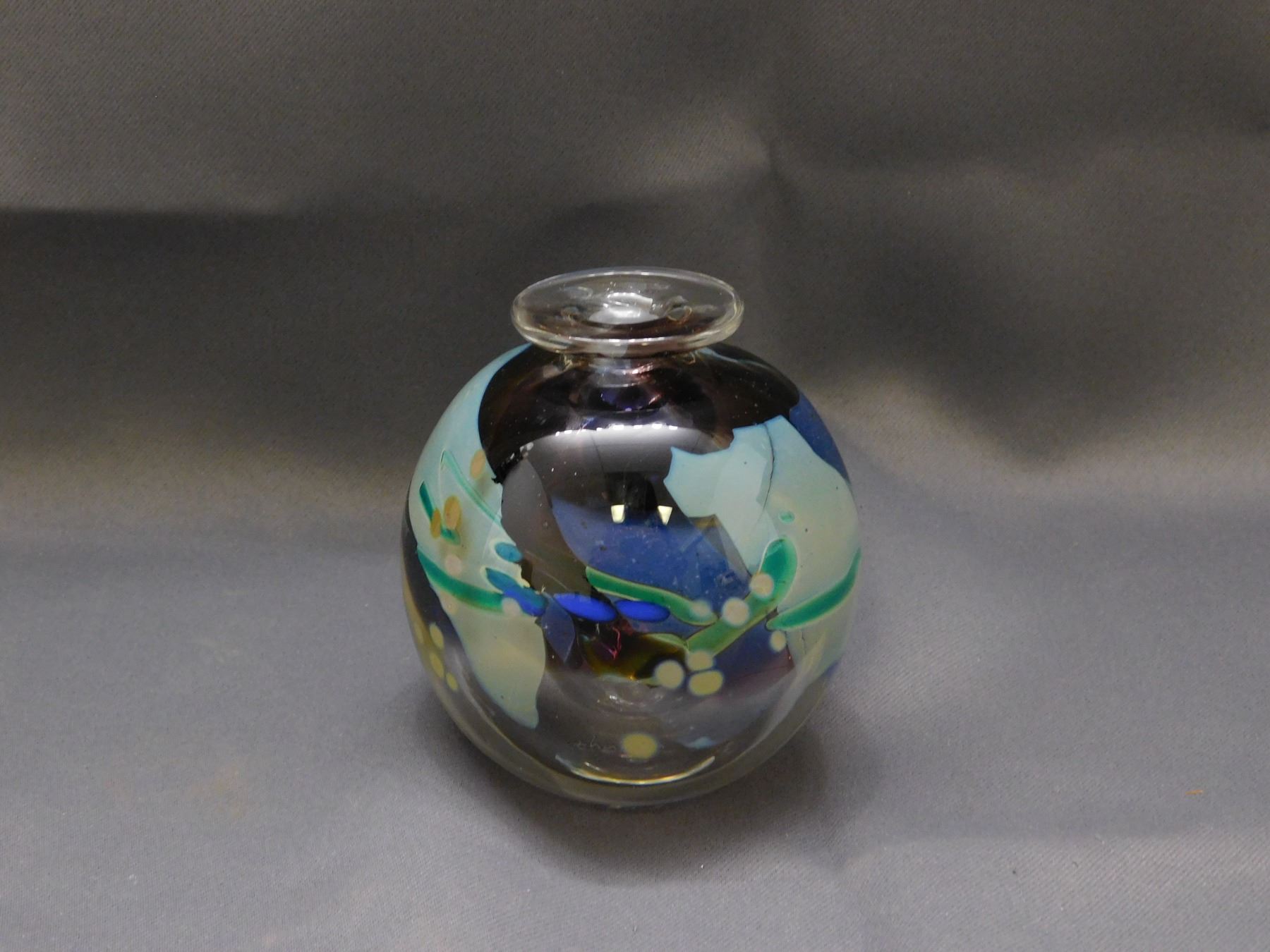 Artist Signed Blown Art Glass Paperweight Vase 3.5" Tall