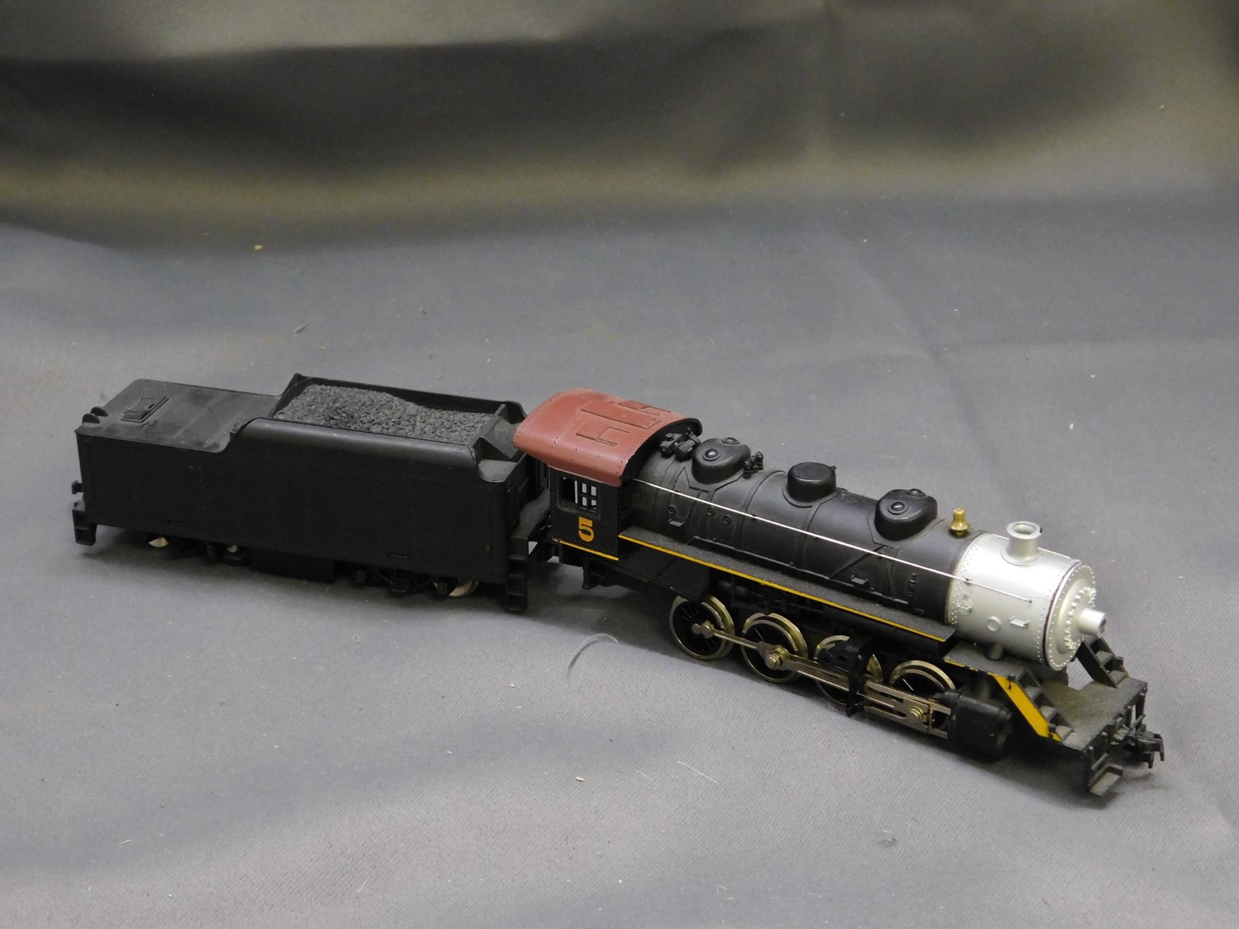 Vintage HO TYCO Steam Engine w/Tender Tested Works