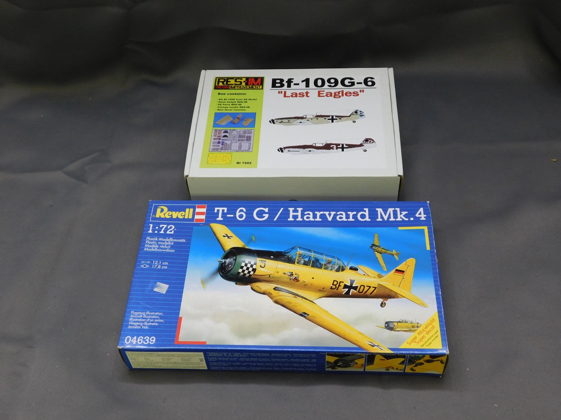 Lot of 2 Model Kits T-6 G/Harvard Mk 4 and Bf 109G-6 Last Eagles 1/72 ...