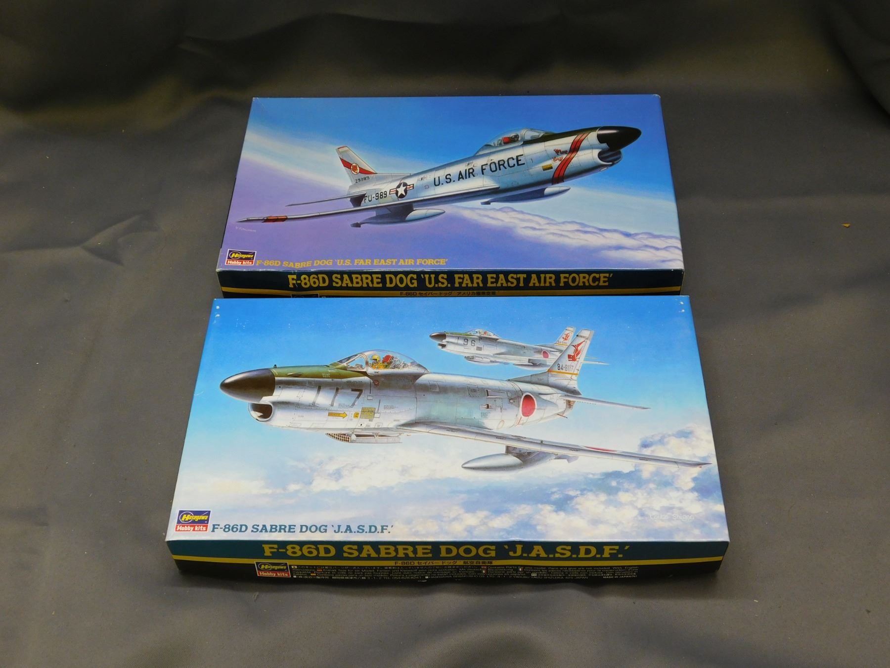 Lot of 2 Model Kits F-86 Sabre Dog US Far East Air Force and F-86D ...